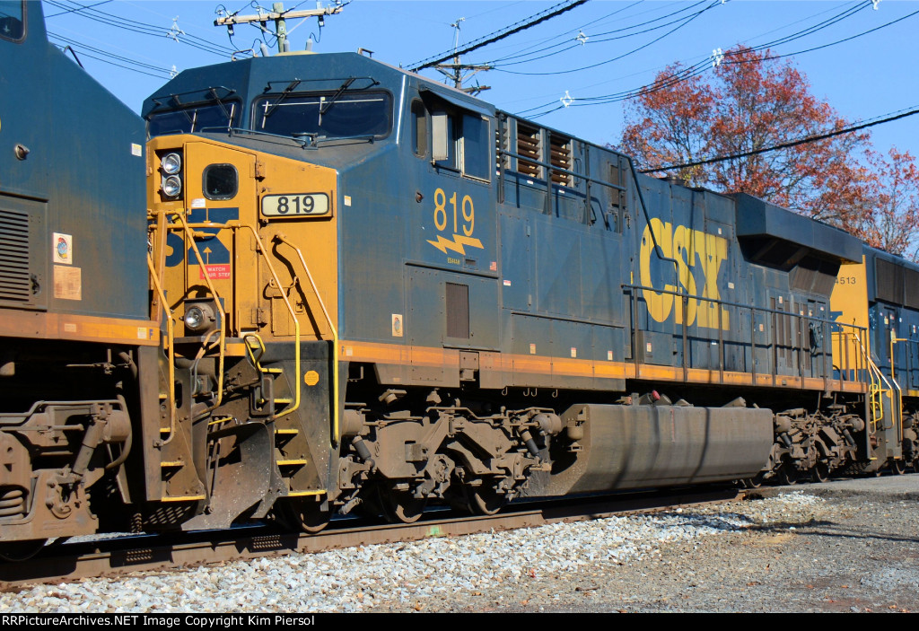 CSX 819